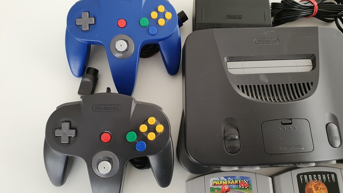 Acheter / Kaufen N64 Nintendo 64 - Mario Kart - 4 Controllers